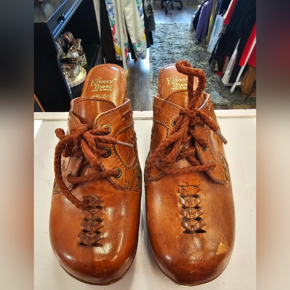 kinny shoes | Shoes | Kinney Shoes | Poshmark